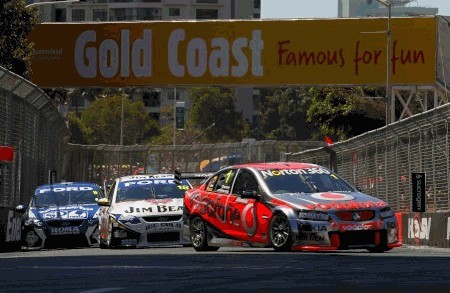 Bilingual Martiricos: Car Racing on the Gold Coast