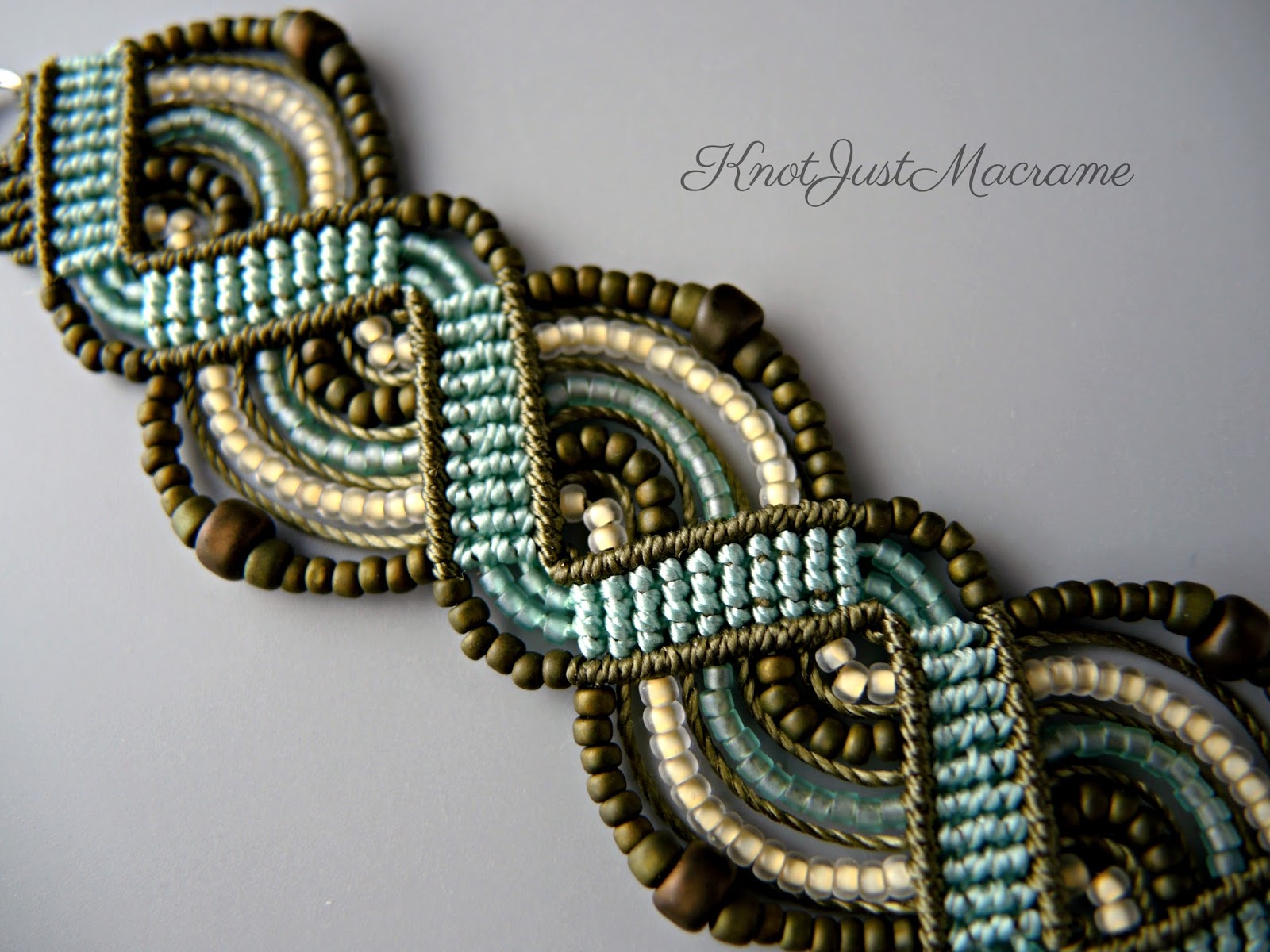 Knot Just Macrame by Sherri Stokey: Thoughts on Making Unusual Color ...