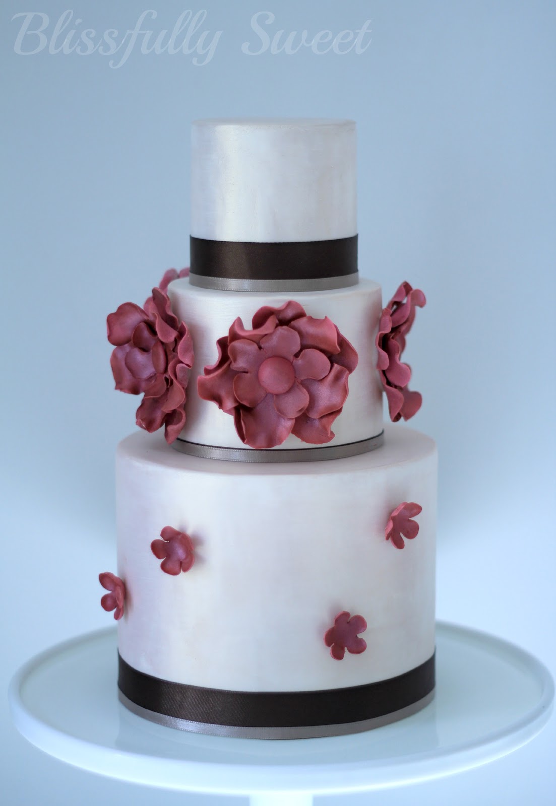 Blissfully Sweet: Anthropology High tea Cake & Desserts