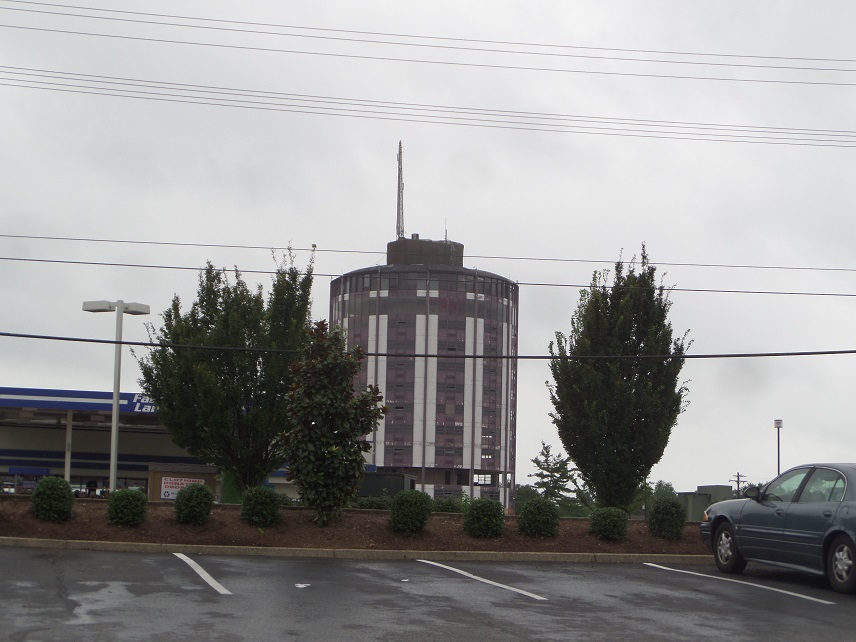 Kentucky Travels: Gabe's Tower in Owensboro Kentucky
