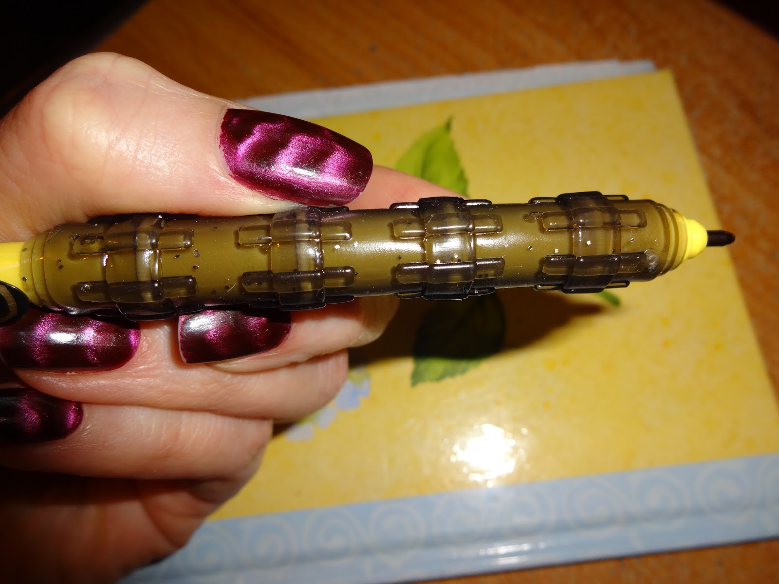 My Empty Nest: UGLee Ergonomic Pen