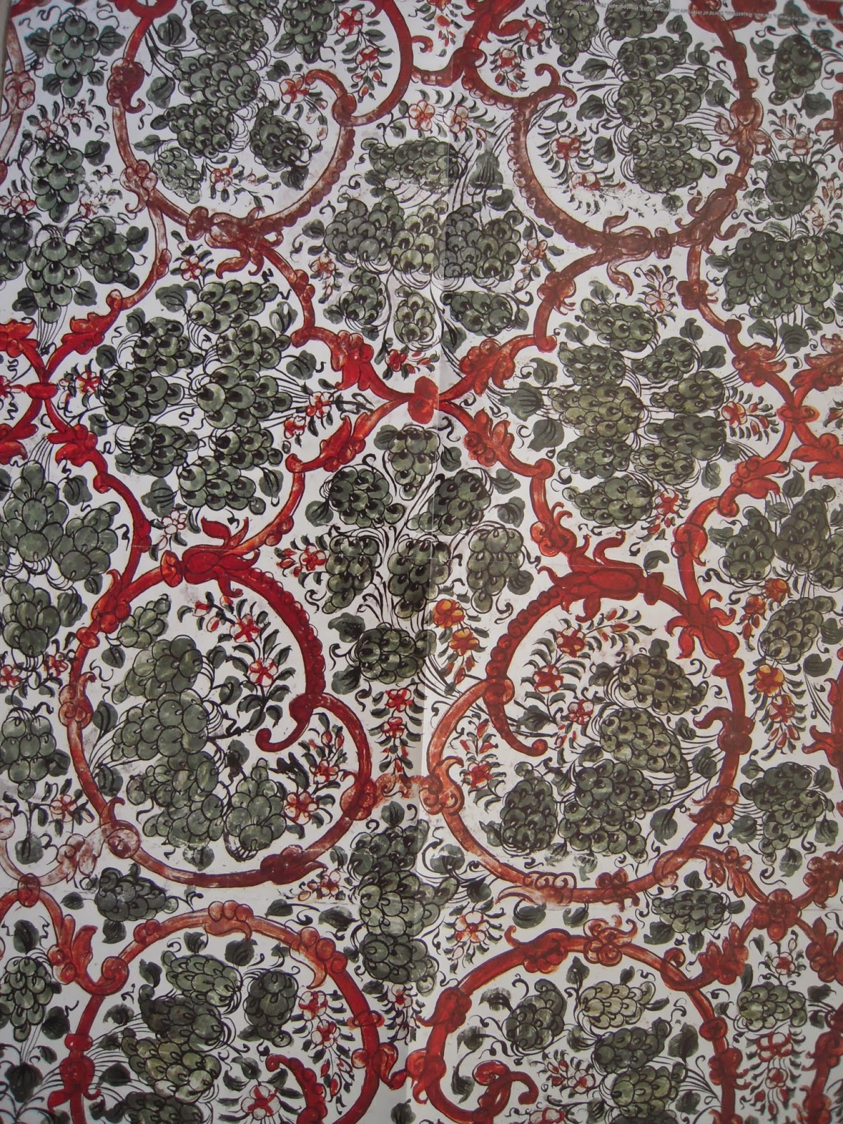 Light Color Design: Rich Patterns