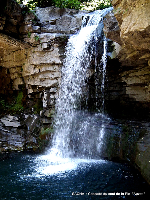 Chemins et jardins ( blog rando et balade ): Cascade du Saut de la Pie ...