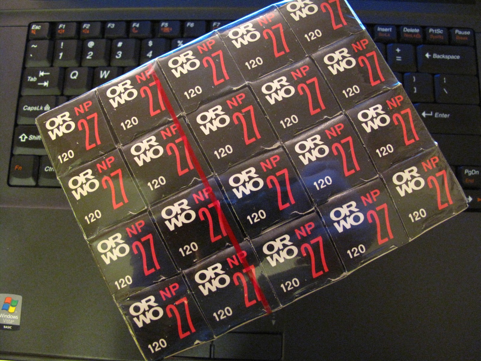 S Z K L A N Y M O K I E M: Made in GDR - ORWO NP27 - czym to się je ... ?