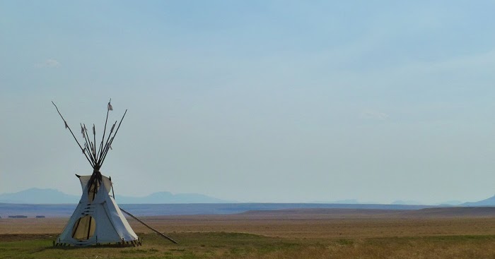 Montana 1 a day.com: Home on the Range, First Peoples Buffalo Jump ...