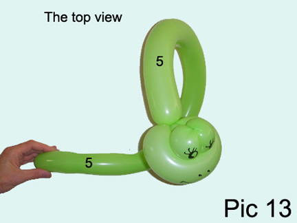 CLASSICAL: Balloon snake