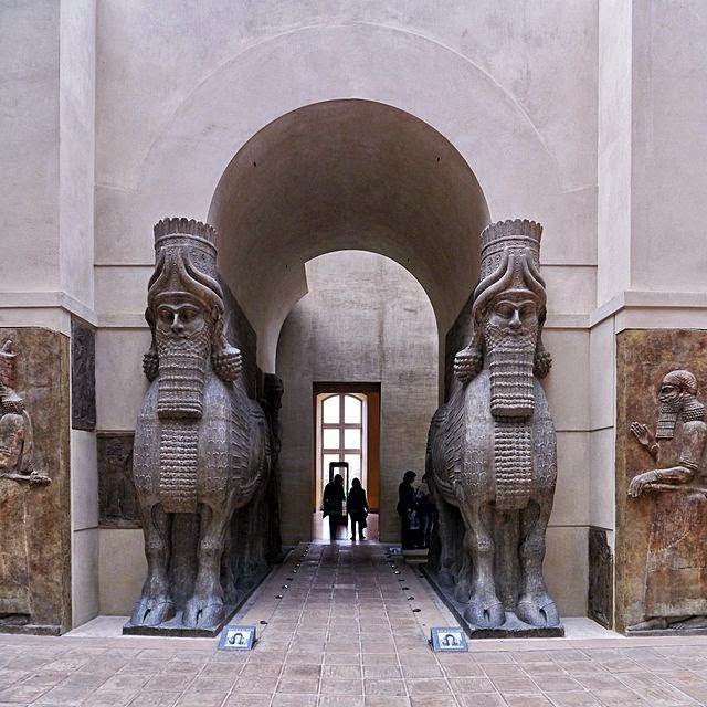 El templo de Seshat: Los lamassu, genios protectores de Mesopotamia