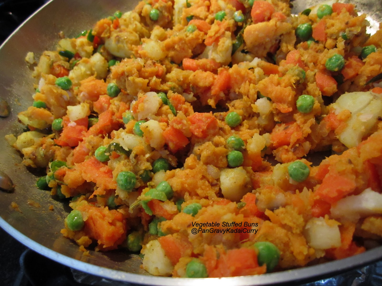 Pan Gravy Kadai Curry: Potato, Sweet Potato,Carrots And Peas Stuffed ...