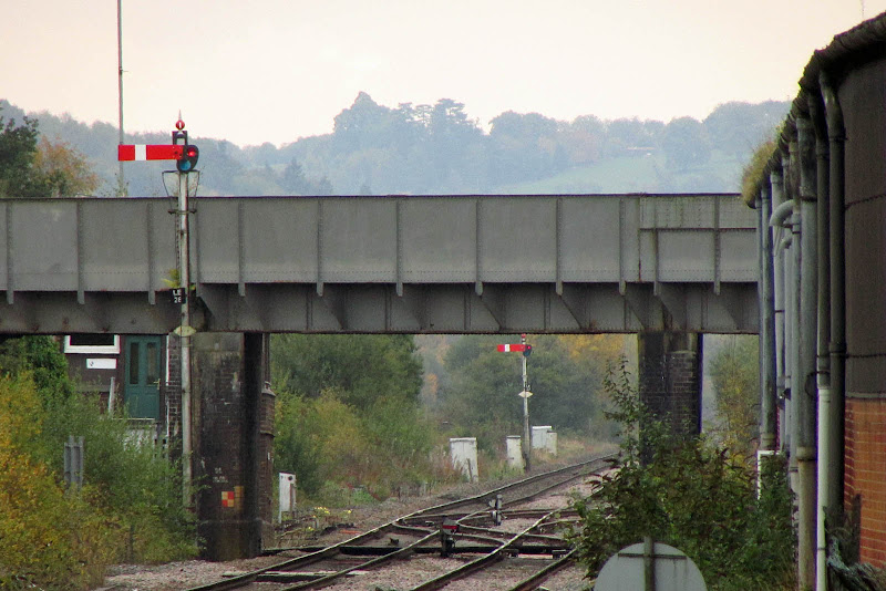 47s and other Classic Power at Southampton: Signalling the North & West ...