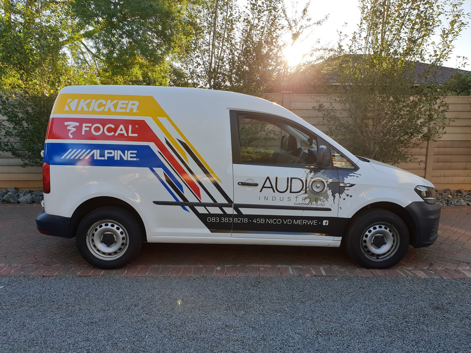 Ninim Designs: Honda Africa Twin Orange