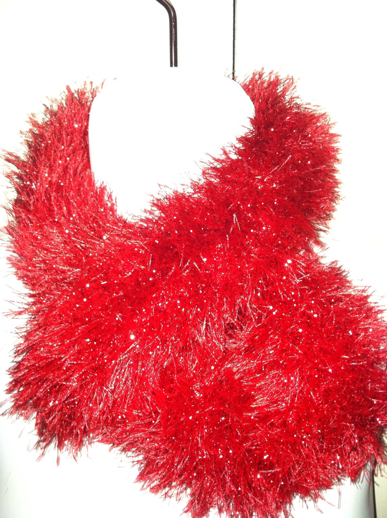 Willena Crochets: Red fur Scarf