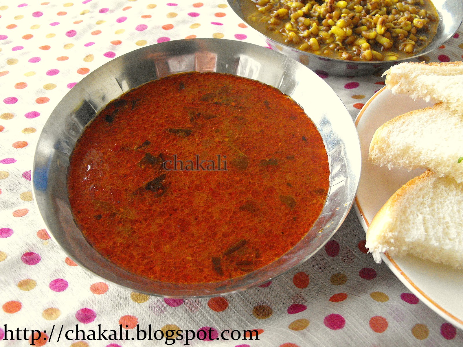 Kat (Spicy Rassa) | चकली