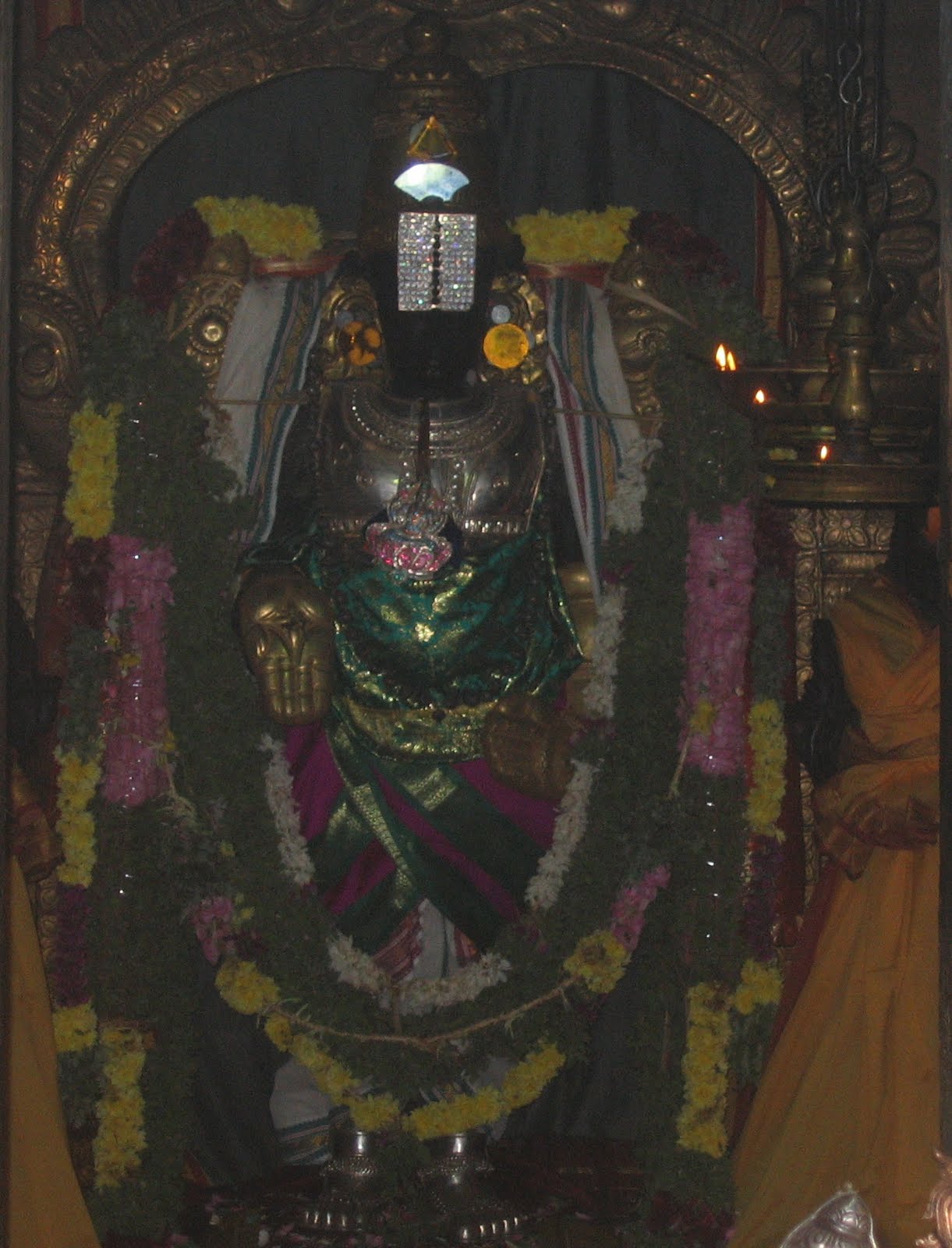 Tamilnadu Tourism: Kariya Manikkam Perumal Temple, Thirunelveli