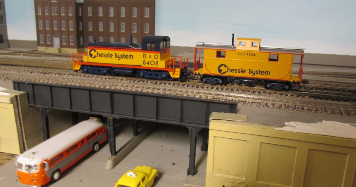 Eddie's Rail Fan Page: A classic Chessie System Railroad caboose hop ...