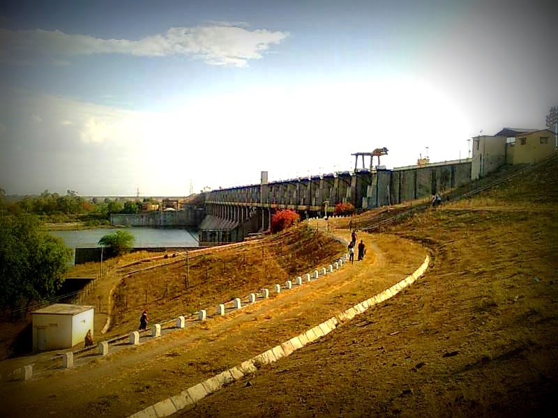 Through the lens with Sayali!: Nathsagar Jalashay, India