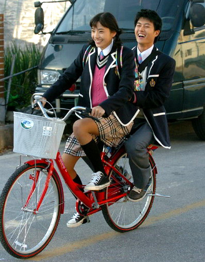 Hati Seorang Lieya Von Jay: HONG JEONG EUN AND HONG MI RAN ( HONG SISTERs )