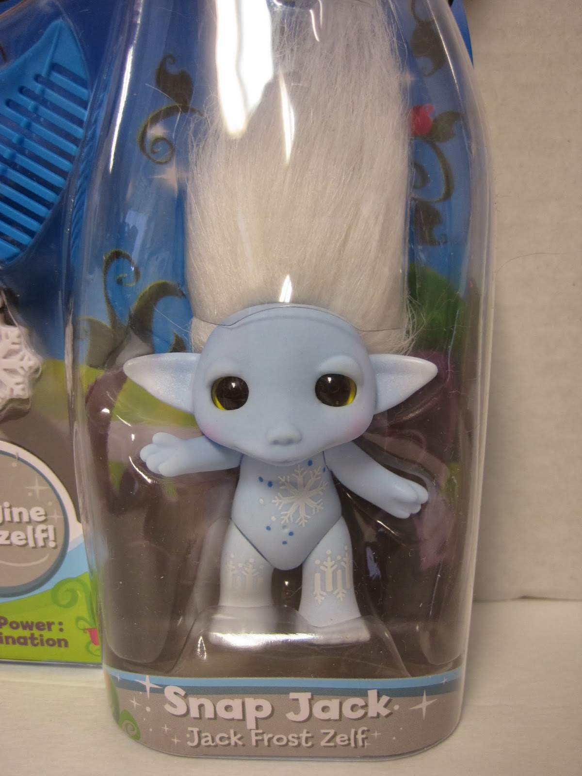 Never Grow Up: A Mom's Guide to Dolls and More: Zelfs Series 2 Review! :D