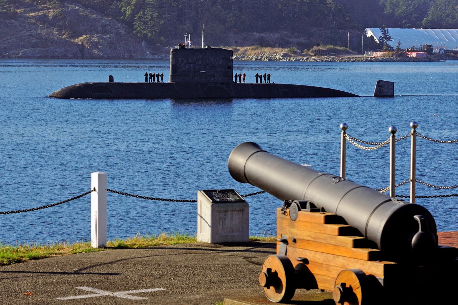 Naval Open Source INTelligence: HMCS Chicoutimi completes sea trials