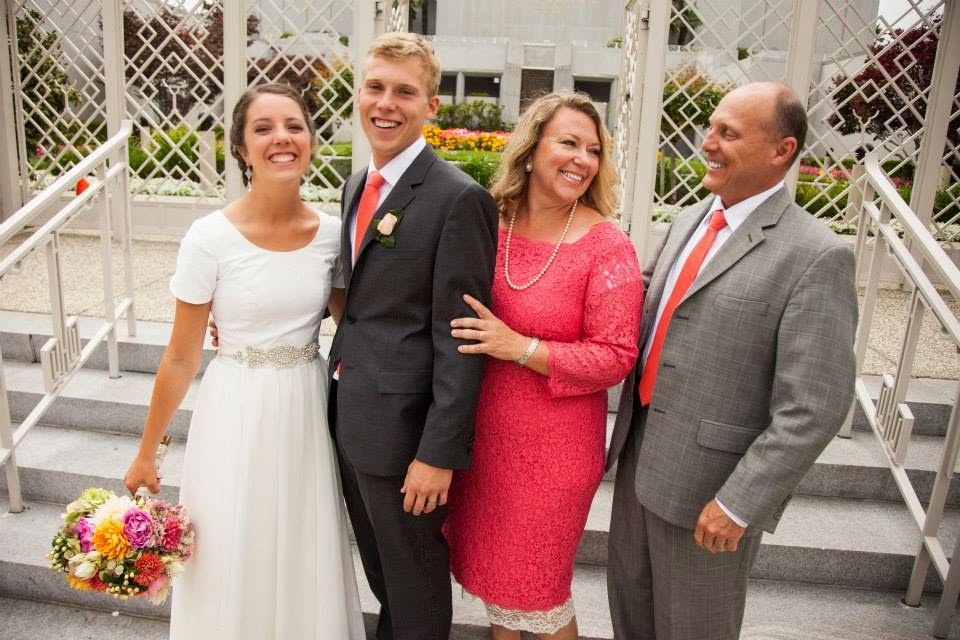 Flowers By Nikelle: Layton + Meredith: Colorful and Classy in California