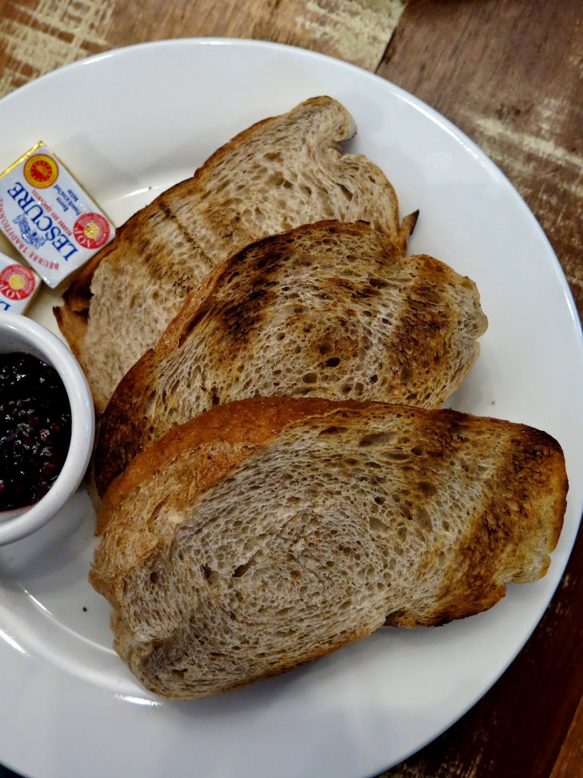 今天吃什麼? fooDrink: Frisky Goat Bakery Cafe