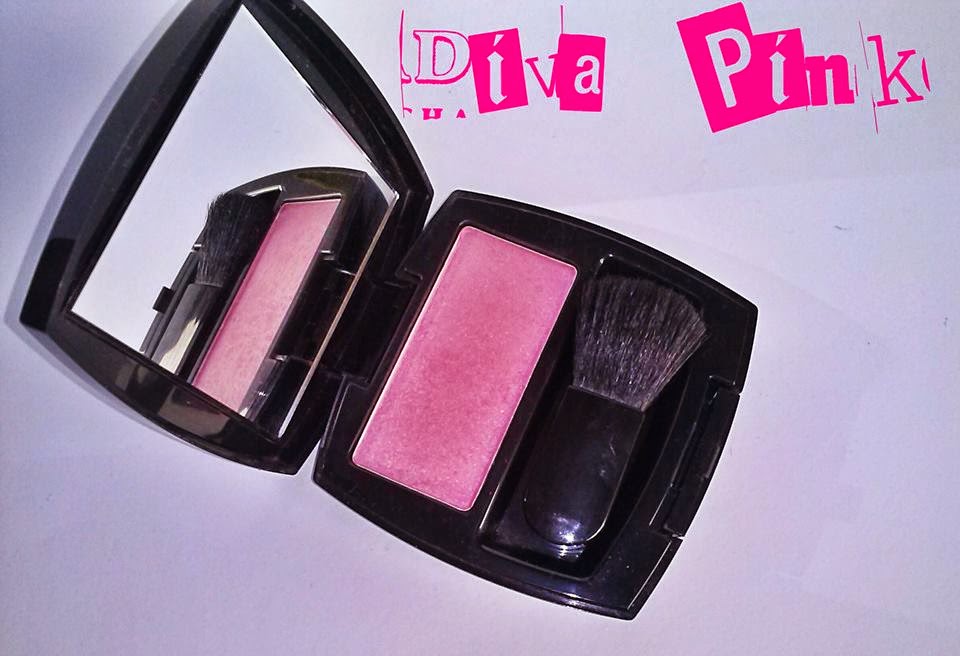 Diva Pink: Blush Avon