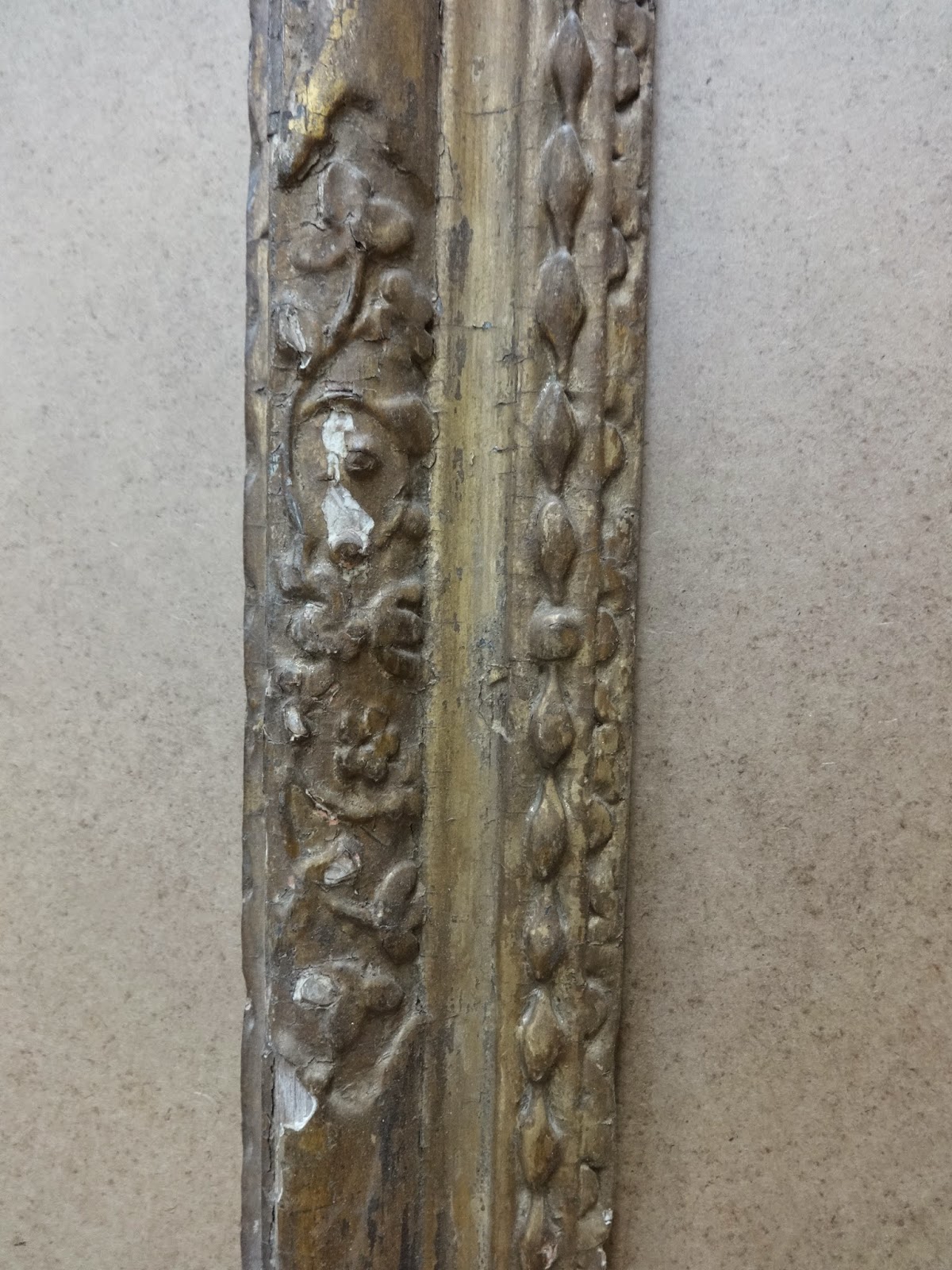 Antique Frame Sale: A 17th/18th Century English Lely Frame