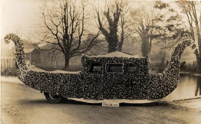 Adorable Vintage Decorated Vehicles From Between the 1910s to 1920s ...