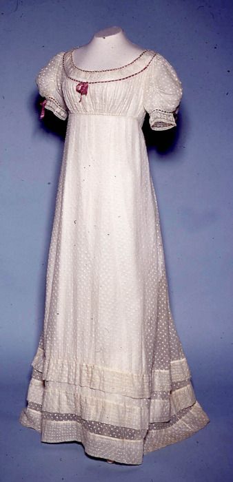 Madame Modiste Historic-ish Costuming (drinking champagne while wearing ...