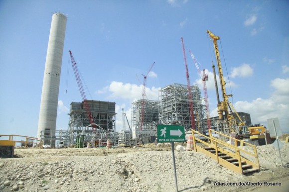 La CDEEE arrendó por 50 años a familia Vicini terrenos donde construye ...