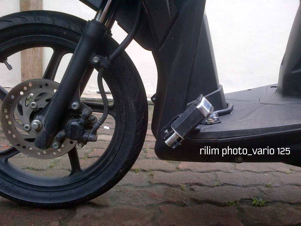 Journey of Life: Footstep Depan Vario 125 / Dudukan Kaki Depan Vario 125