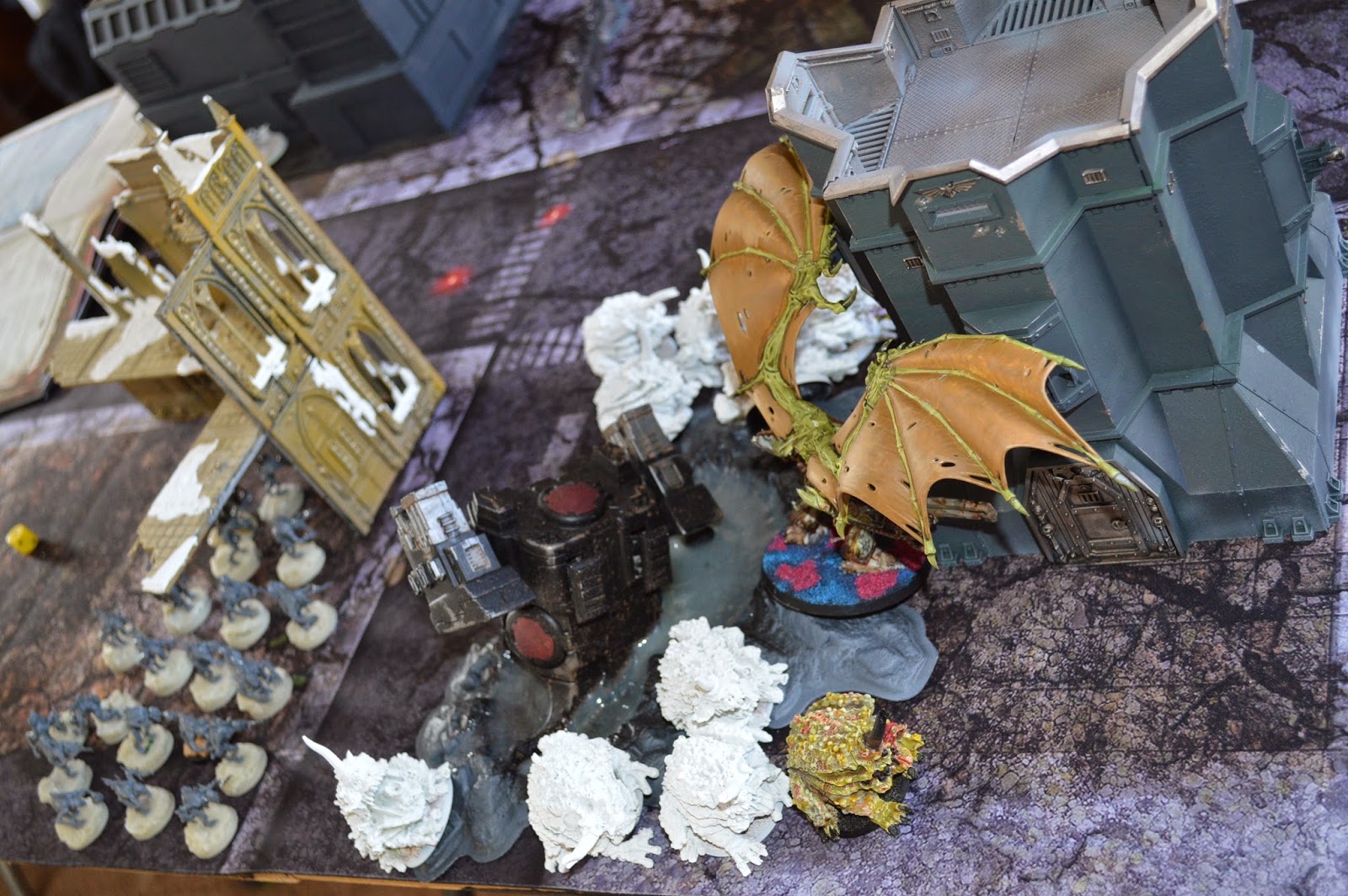 40k Brawl! Spawn over-run! Sons of Horhey Vs Chaos Emperors Will, Purge ...