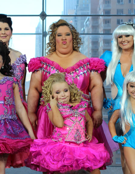 Liberally Lean From The Land Of Dairy Queen: Meet Honey Boo Boo and her ...