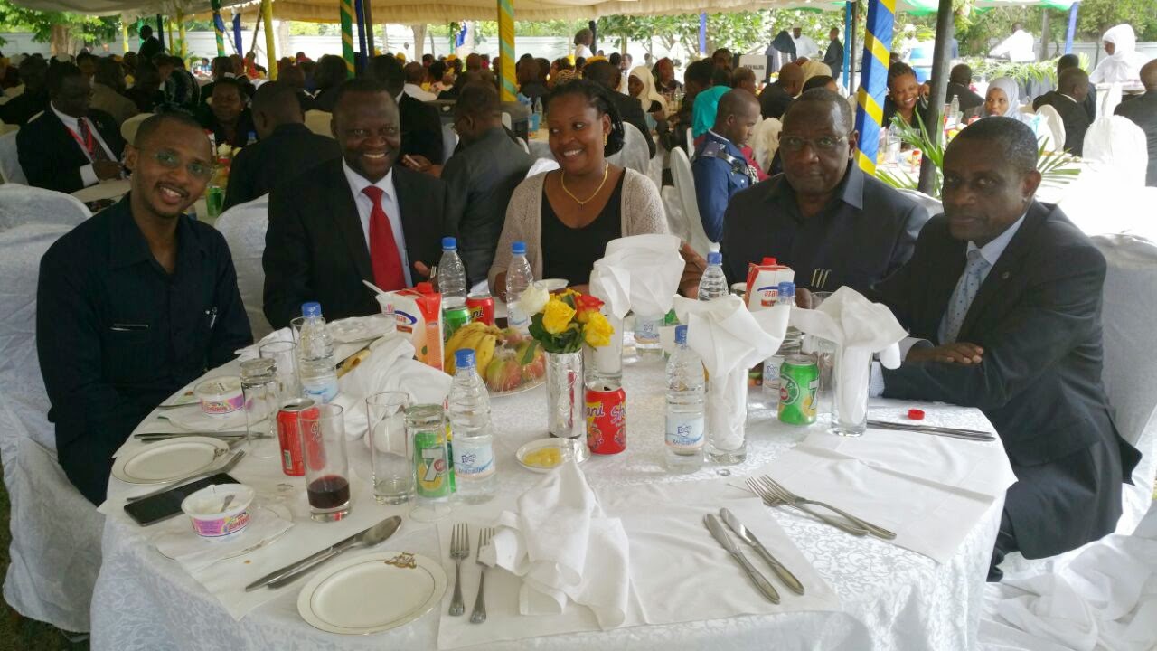 VICKY KAMATA BLOG.: PICHA ZINGINE ZA SHEREHE YA MAADHIMISHO YA MIAKA 51 ...