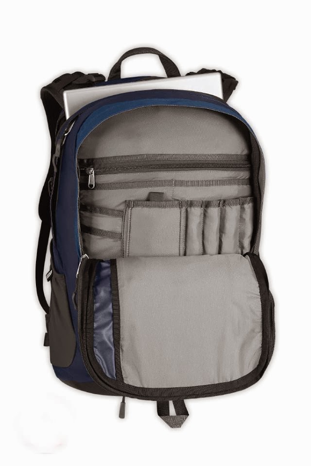 Travel Little Bag: THE NORTH FACE BOX SHOT