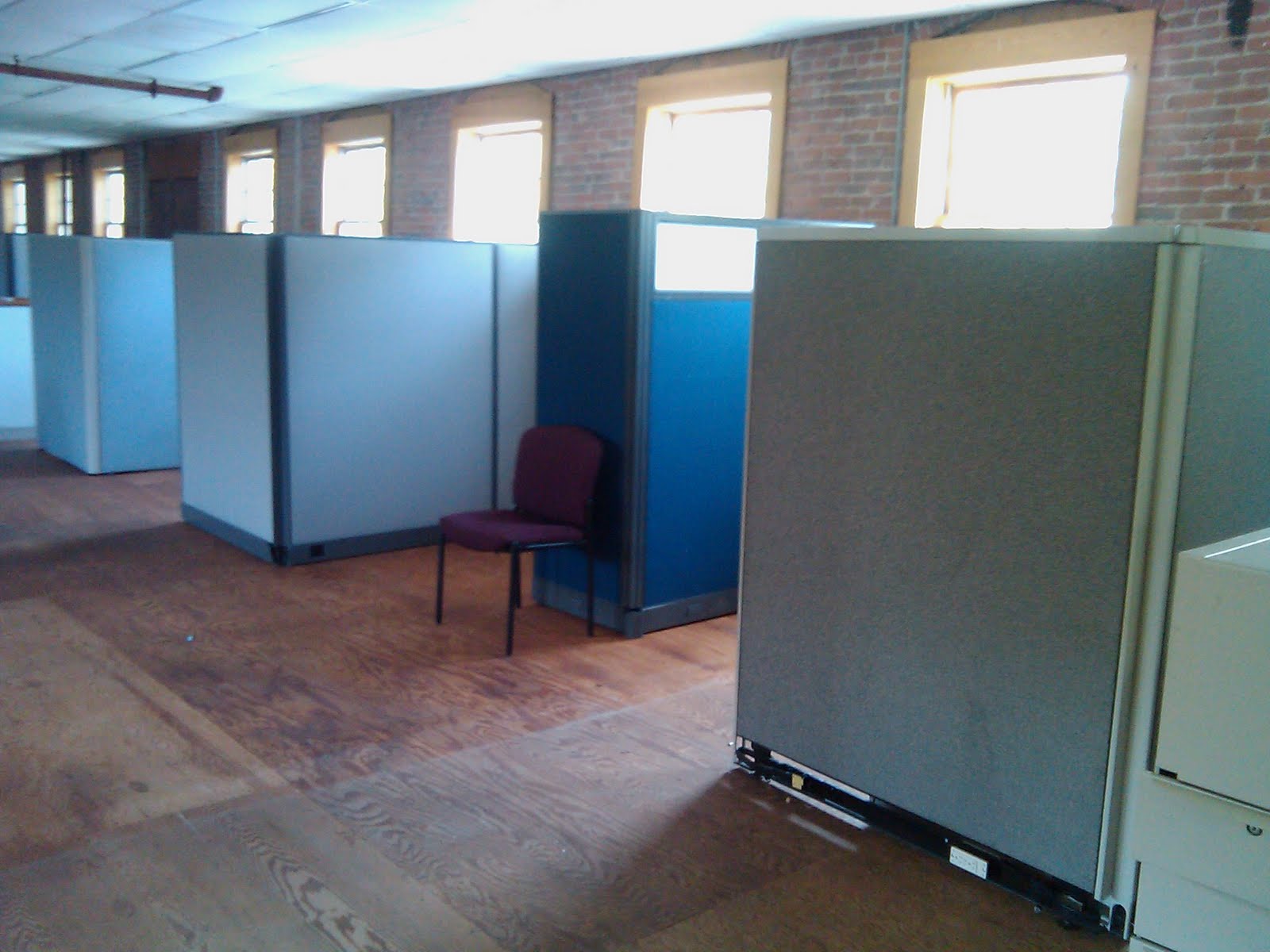 Net 5 Seconds Office Furniture: CUBICLES