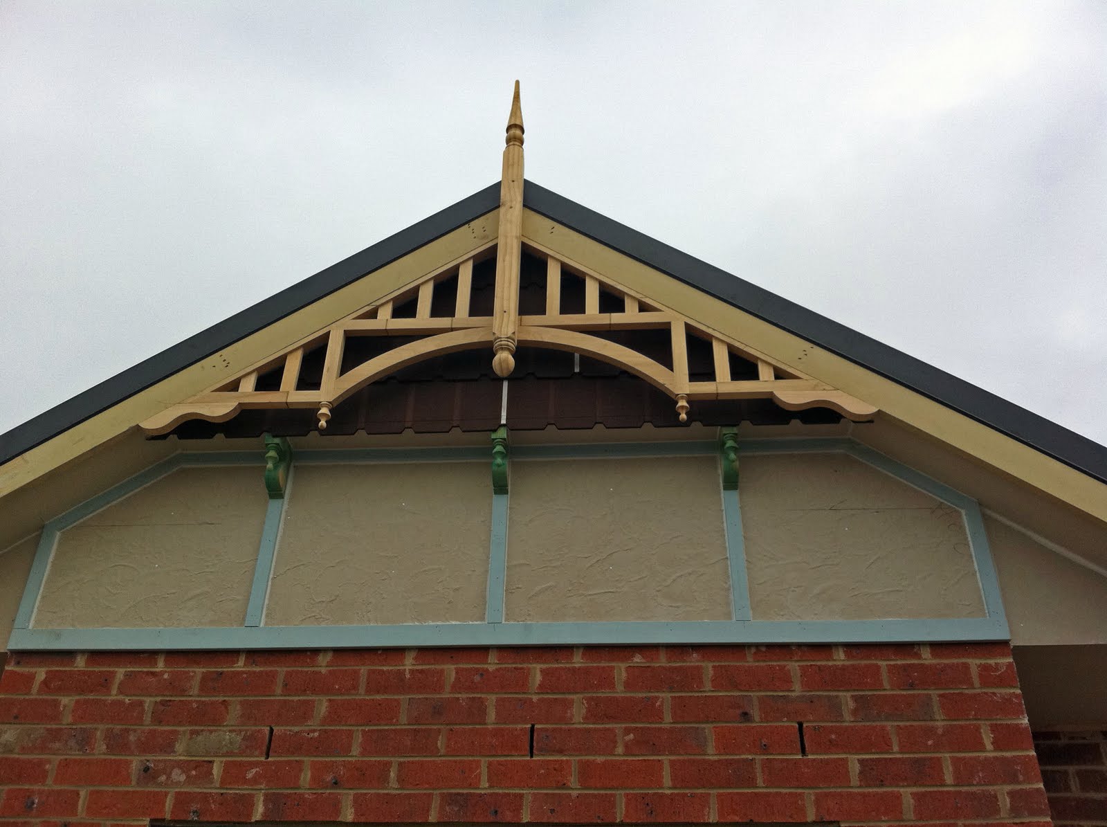 From Charles Green to Charlbury: Fretwork, Finials & Verandah