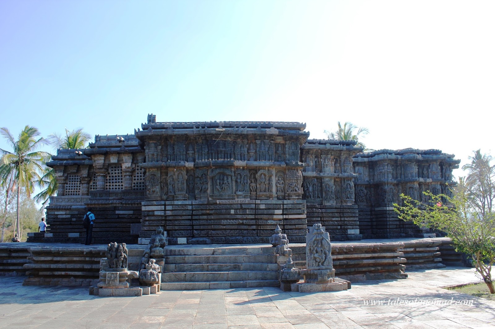 Tales Of A Nomad: Hoysala Temple Trail- Belur, Halebidu and more