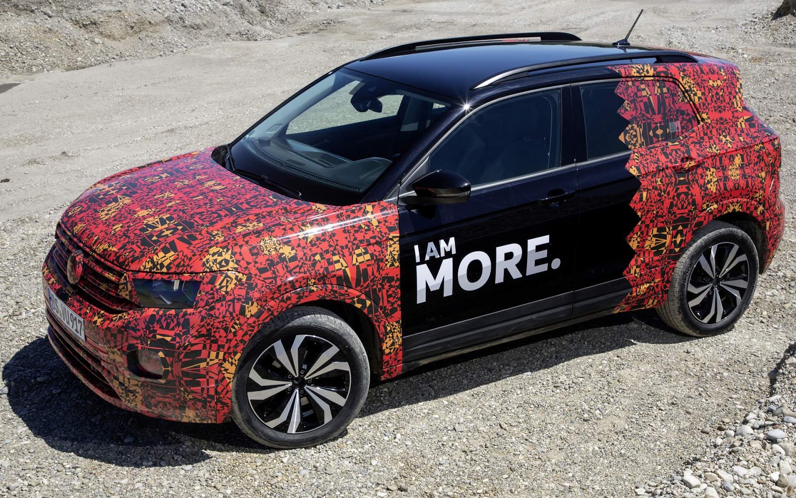 Volkswagen T-Cross: produção em série começa este ano