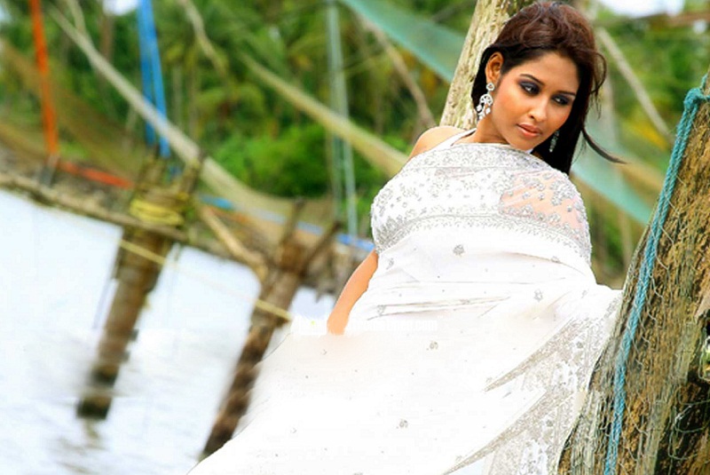 LEENA MARIA PAUL - Hot PHOTOSHOOT Bollywood, Hollywood, Indian Actress ...