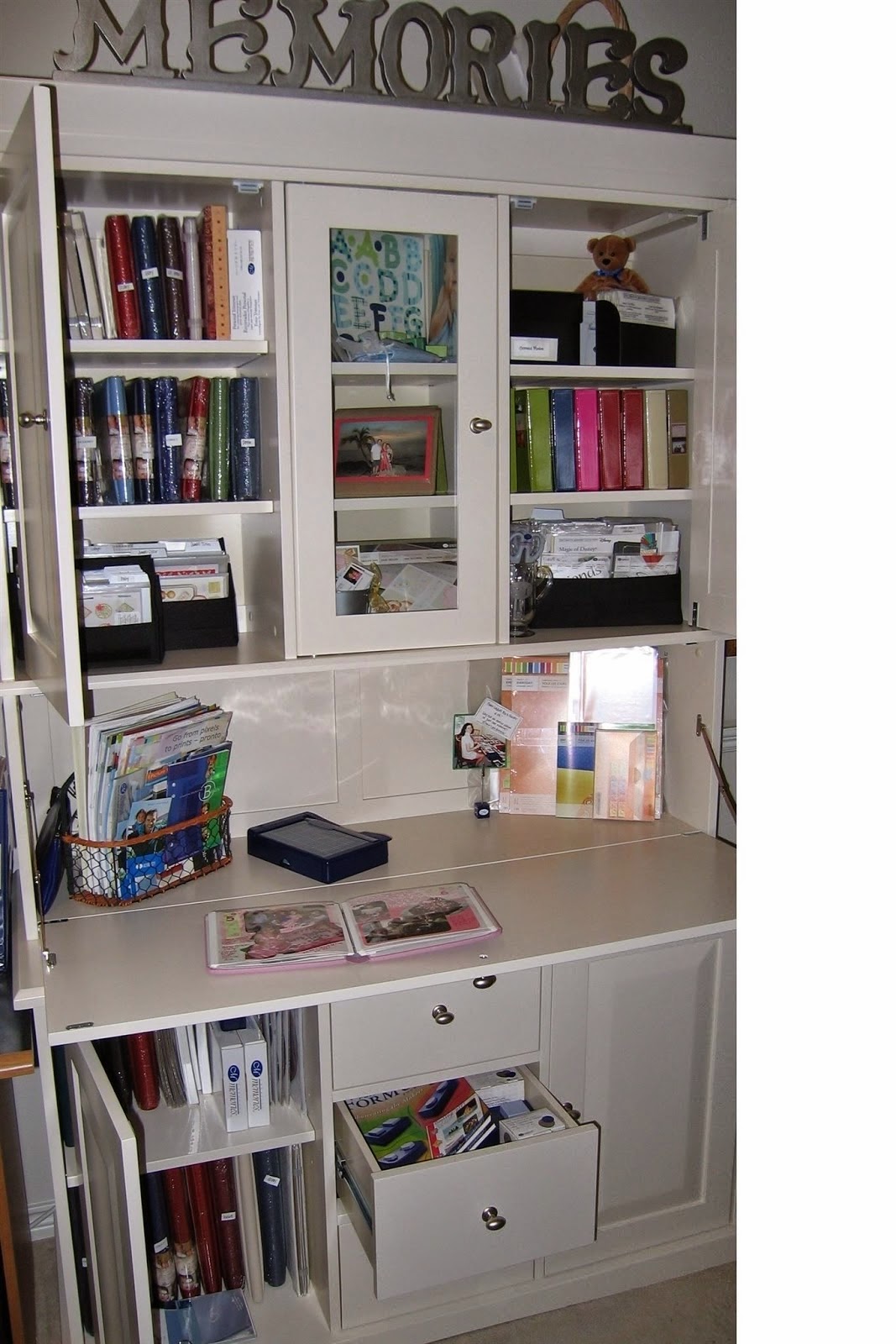 a dash of scraps: Organizing your Scrapbook Space