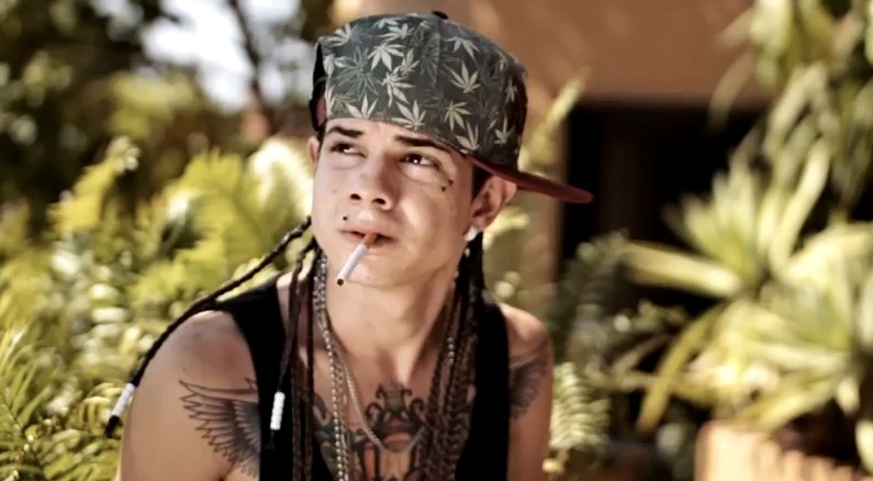 Lo Nuevo de Maniako "Esta Pu** Vida" Video Oficial | Mundo Rapero