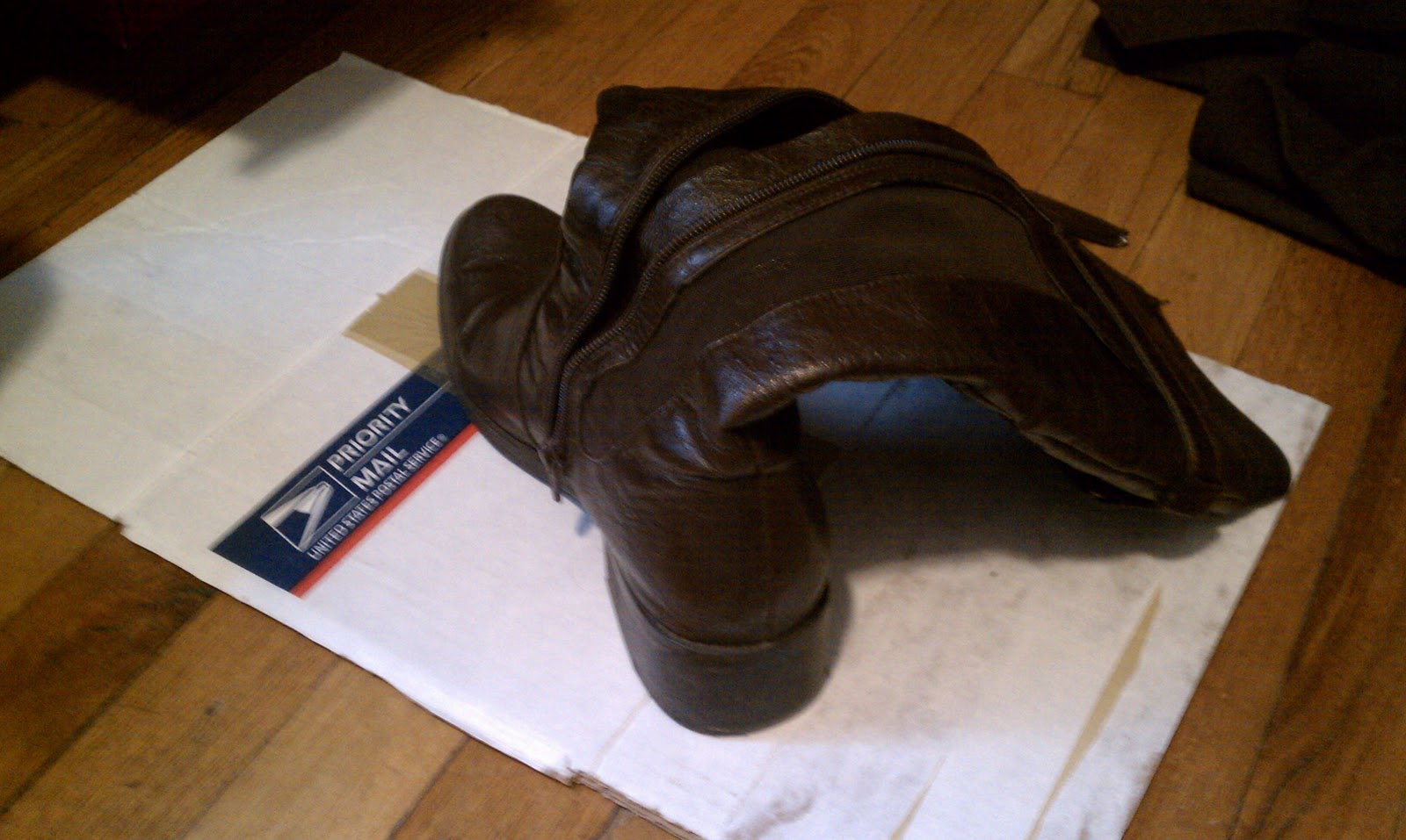 The Embellished Life: Organize your Boots: DIY Boot Shapers