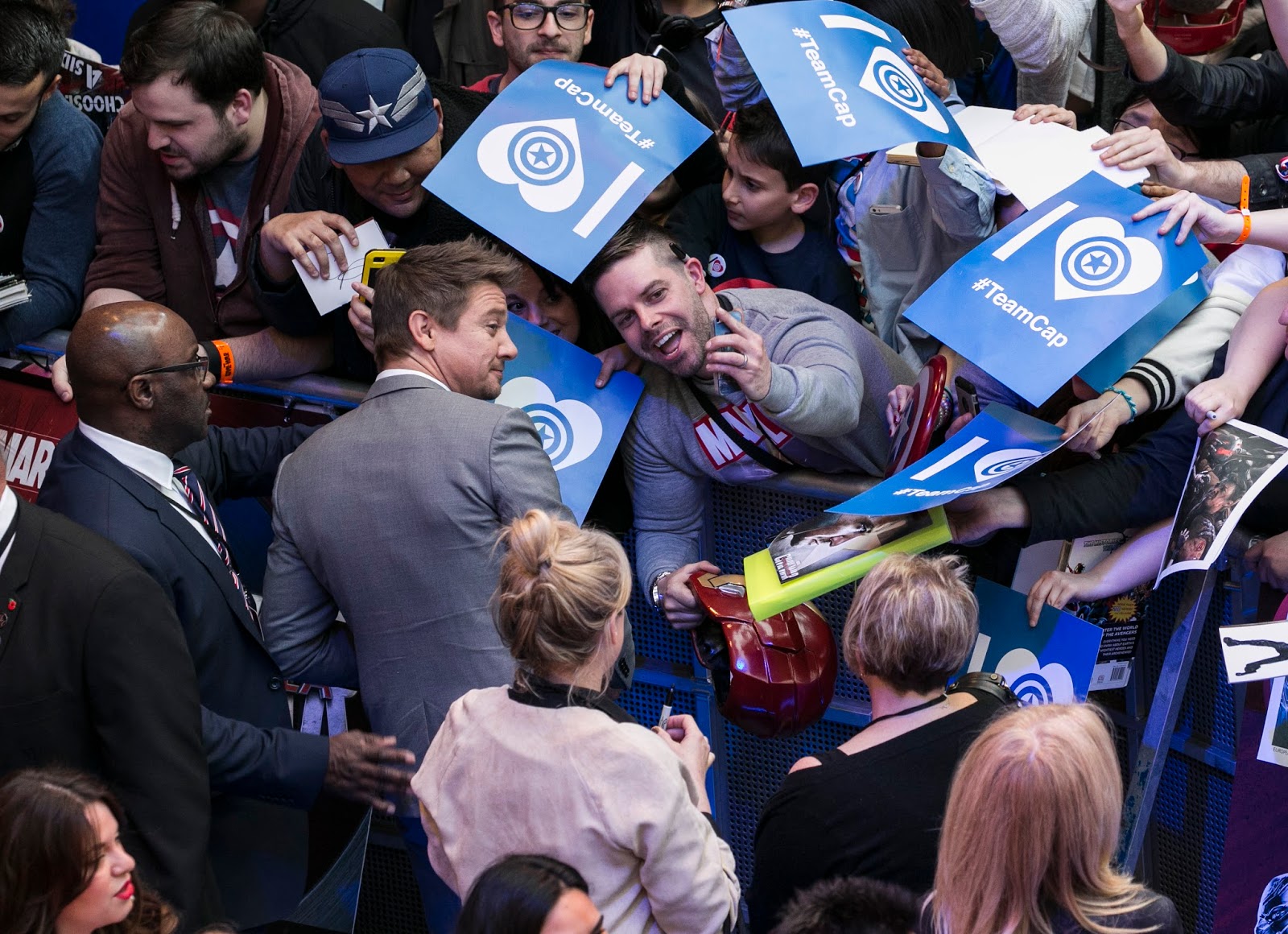 Sasaki Time: CAPTAIN AMERICA: CIVIL WAR - London Premiere Photos