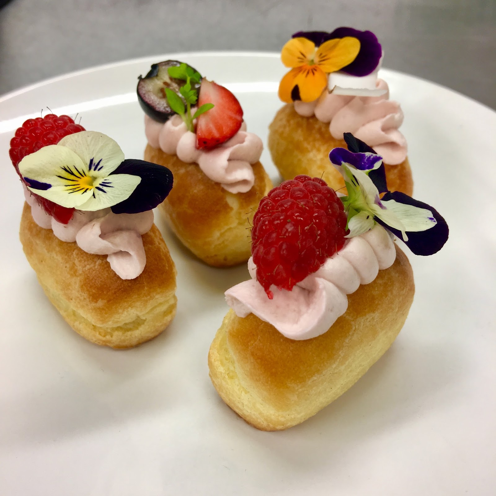 How to Jazz Up Mini Eclairs