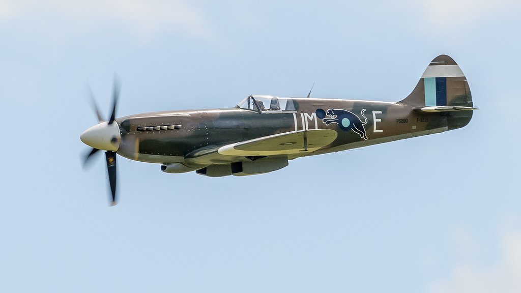 Historia y tecnología militar: Accidente de un Spitfire en el norte de ...
