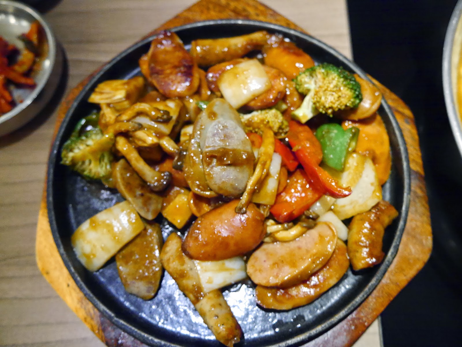 eighteenpromises : Korea Travelogue // Cheolpan & Budaejjigae Brothers