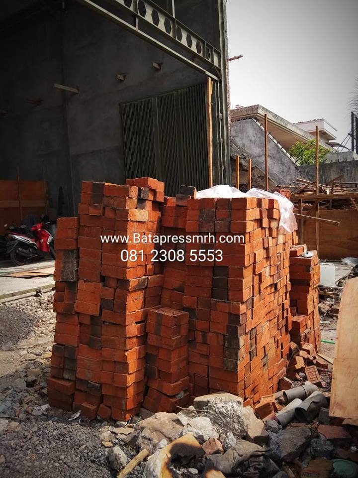 Bata Press MRH: Jual Bata Merah MRH Ukuran Jumbo Di Proyek Darmo permai Surabaya