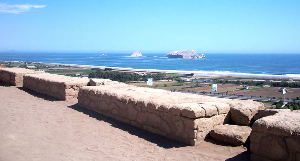 02 de Enero - Creación del distrito de Lurín (Lima)