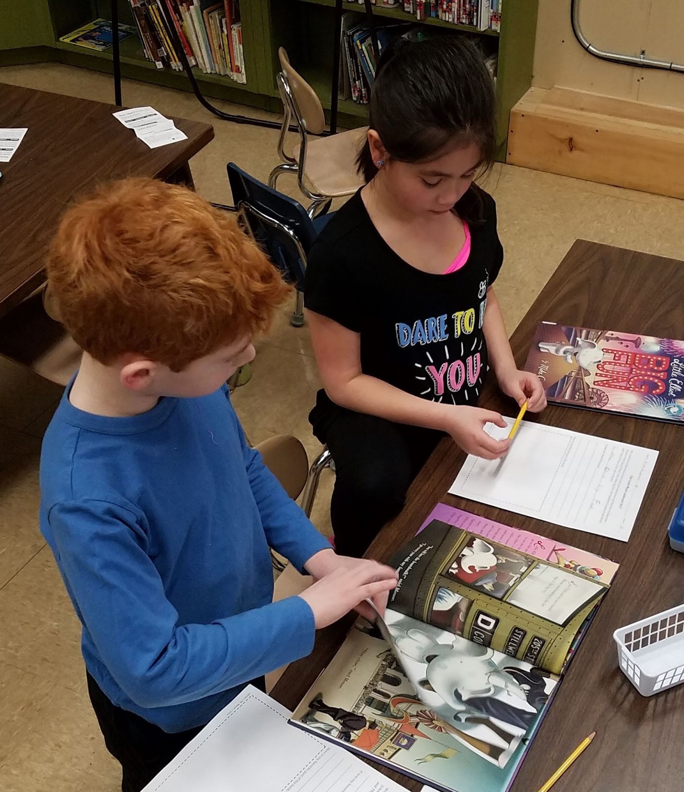 Oak Lawn Library Goings-On: Mock Caldecott Voting - Little Elliot, Big Fun