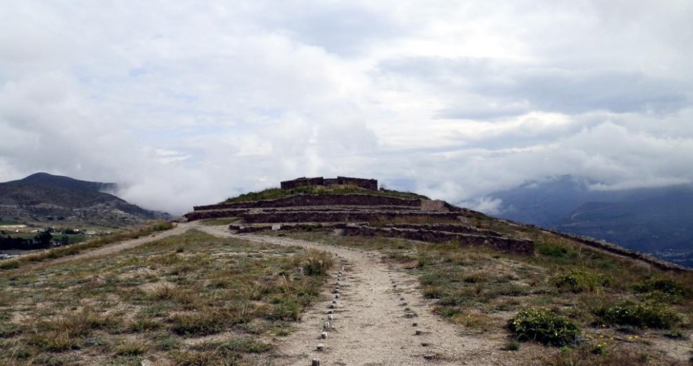 ArqueoLugares: Pucará de RUMICUCHO prox. San Antonio. Quito. Ecuador